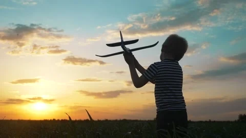 Aeroplane Play Stock Videos – Royalty-Free HD & 4K Videos | Pond5