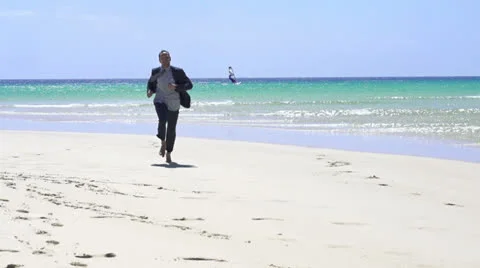 Hand Rasing Stock Videos – Royalty-Free HD & 4K Videos | Pond5