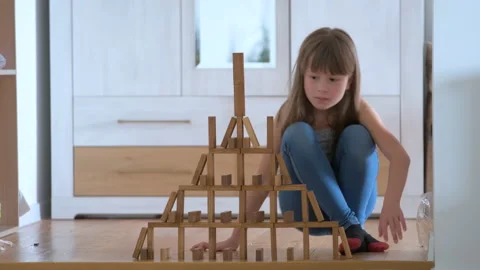 Game Structor Stock Videos – Royalty-Free HD & 4K Videos | Pond5