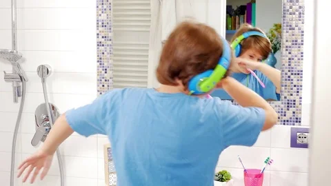 Fun Music Verbag Stock Videos – Royalty-Free HD & 4K Videos | Pond5