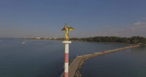 Angel Com Stock Videos – Royalty-Free HD & 4K Videos