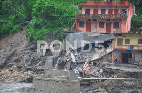 Heavy rainfall causes flood. ~ Premium Photo #138748019