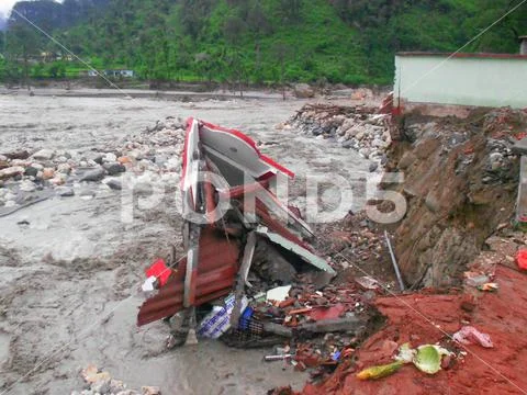 Photograph: Heavy rainfall causes flood.Cause harm to many lives ...