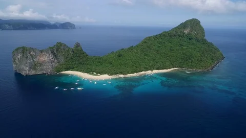 Helicopter Island and Beach in Palawan, ... | Stock Video | Pond5