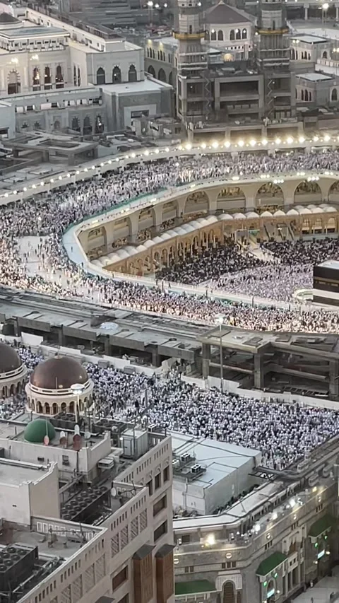 Kaaba Aerial View Stock Videos – Royalty-Free HD & 4K Videos