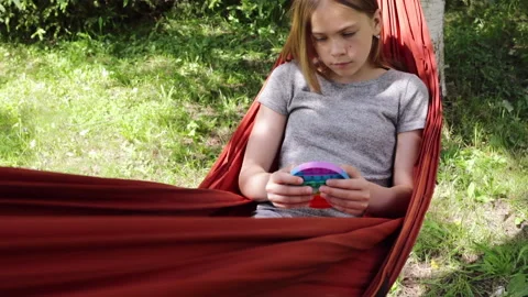 Push and Pop Stock Videos – Royalty-Free HD & 4K Videos