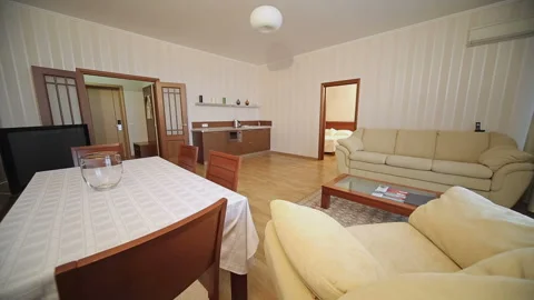 Empty Table Home Stock Videos – Royalty-Free HD & 4K Videos | Pond5