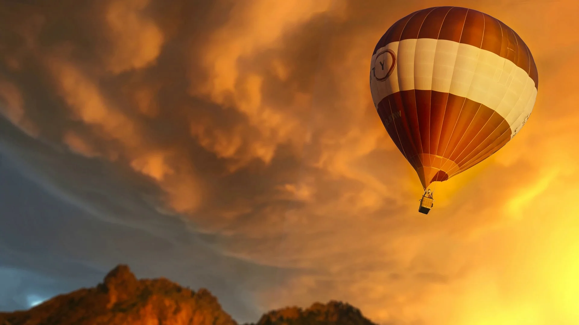 Hot Air Balloons In The Clouds