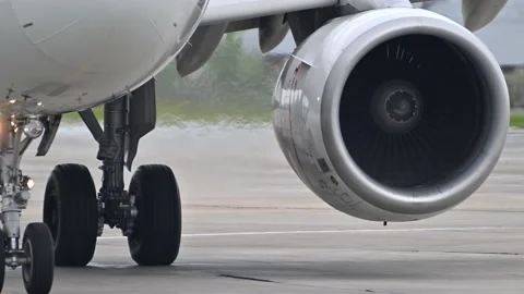 Huge airplane jet engine close up view m... | Stock Video | Pond5