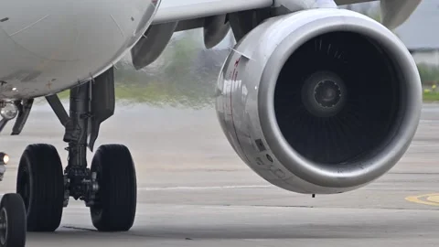 Huge airplane jet engine close up view m... | Stock Video | Pond5