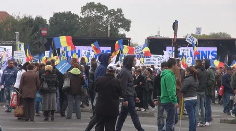 Huge number of people, central city squa... | Stock Video | Pond5