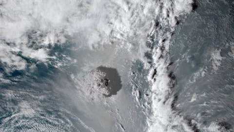 Hunga Tong-Hunga Ha'apai volcano eruptio... | Stock Video | Pond5