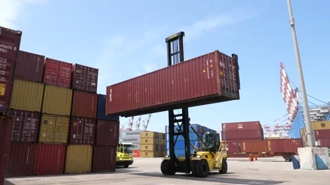 Hyster container handler lifting a Shipp... | Stock Video | Pond5