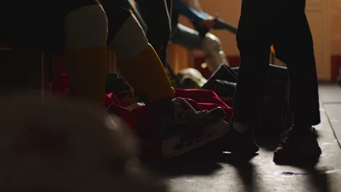 Men Locker Room Stock Videos – Royalty-Free HD & 4K Videos | Pond5