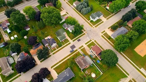 Idyllic working class neighborhoods, hom... | Stock Video | Pond5