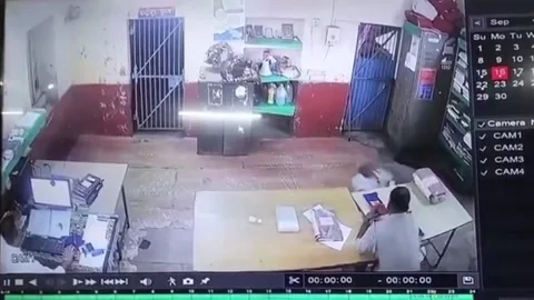 Quick Saves Stock Videos – Royalty-Free HD & 4K Videos | Pond5