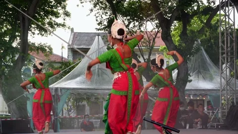 Performance Indian Stock Videos – Royalty-Free HD & 4K Videos