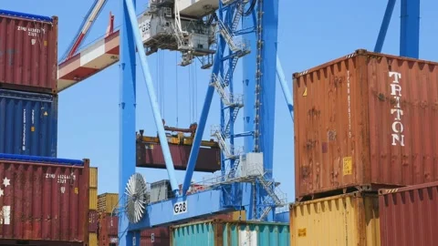 Reefer Container Stock Videos – Royalty-Free HD & 4K Videos