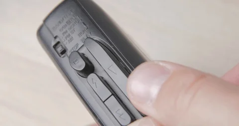 Cassette Walkman Stock Videos – Royalty-Free HD & 4K Videos | Pond5