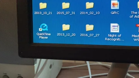 Windows Xp Stock Videos – Royalty-Free HD & 4K Videos | Pond5