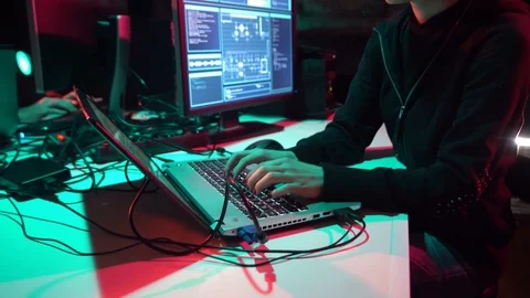 Darknet Fraud Stock Videos – Royalty-Free HD & 4K Videos | Pond5