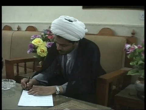 Black Over Al Stock Videos – Royalty-Free HD & 4K Videos | Pond5