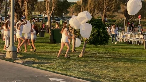 Bating Girls Stock Videos – Royalty-Free HD & 4K Videos