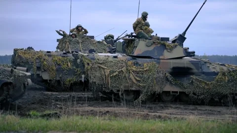 Dardos Stock Video Footage | Royalty Free Dardos Videos | Pond5