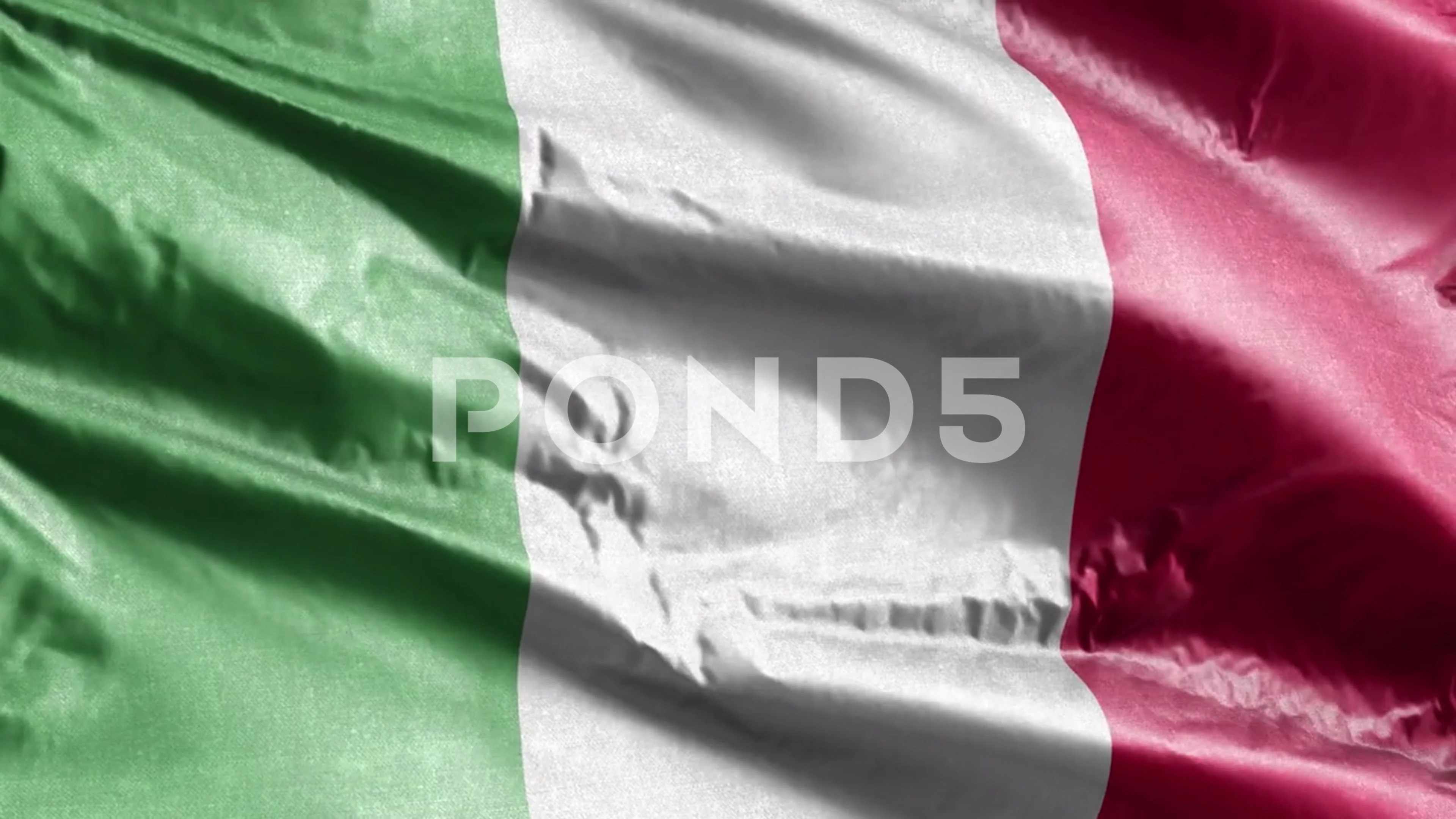 Italian Flag Waving Wallpaper