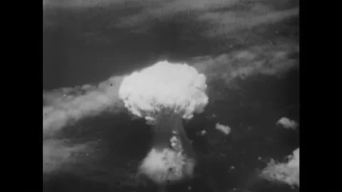 Japan 1940s: Mushroom cloud from a nucle... | Stock Video | Pond5