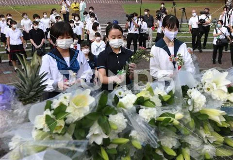 Japan marks 75th anniversary of Nagasaki atomic bombing, Japan - 09 Aug ...