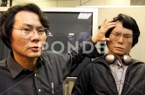 Japanese Robotics Scientist Develops World's First Doppelganger Type ...