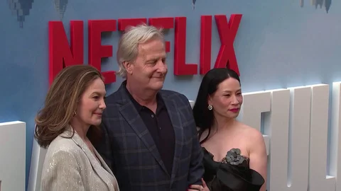 Jeff Daniels and Lucy Liu turn out in Lo... | Stock Video | Pond5