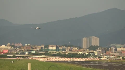 A jet plane landed at Taipei Airport on ... | Stock Video | Pond5