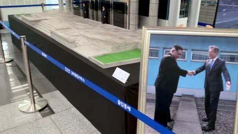 Souht 1St Stock Videos – Royalty-Free HD & 4K Videos | Pond5