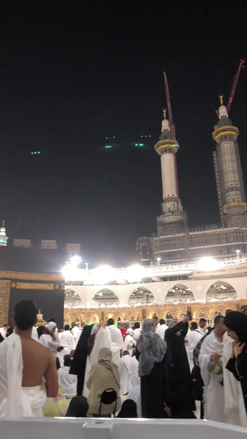 Kaaba Night Stock Footage ~ Royalty Free Stock Videos | Pond5