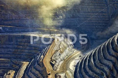 Photograph: Kennecott Copper Mine after explosion evening 0781.jpg ...