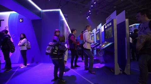 Kids Playing Playstation Stock Videos – Royalty-Free HD & 4K Videos