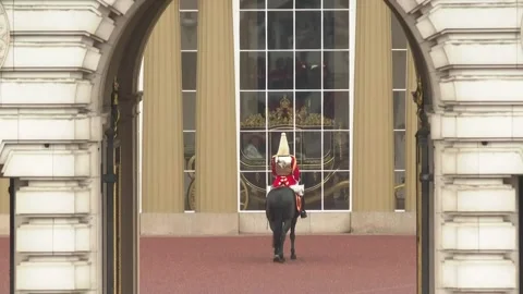 King and Queen depart Buckingham Palace ... | Stock Video | Pond5