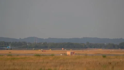 Touchdown Aircraft Stock Video Footage | Royalty Free Touchdown ...