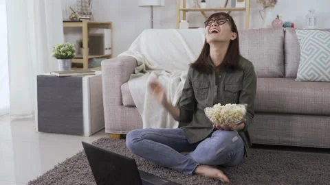 V Series Streaming Stock Videos – Royalty-Free HD & 4K Videos