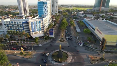 Solo Landmark Stock Videos – Royalty-Free HD & 4K Videos