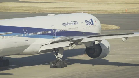 Boeing 777 Flaps Stock Videos – Royalty-Free HD & 4K Videos