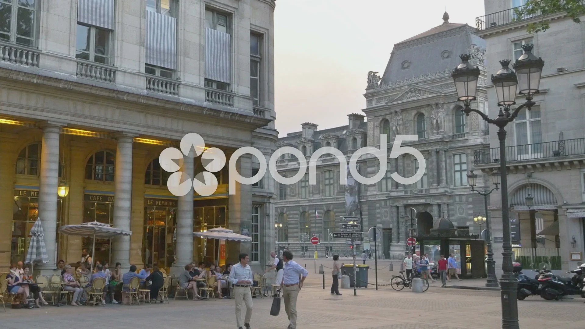 フランスのアウトドアカフェ