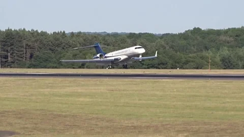 Flight 7500 Stock Videos – Royalty-Free HD & 4K Videos