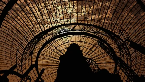 Las Vegas Circus Circle Sky hotel, | Stock Video | Pond5