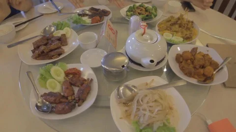 Lazy Susan Rotating Table at a Chinese R... | Stock Video | Pond5