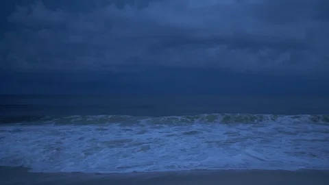 Lightning Dark Sky Stock Videos – Royalty-Free HD & 4K Videos | Pond5