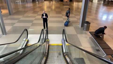 North Sign Stock Videos – Royalty-Free HD & 4K Videos | Page 5