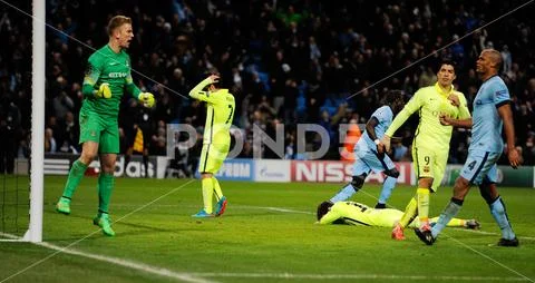 Lionel Messi Misses A Penalty Follow Up Header Football: Champions ...